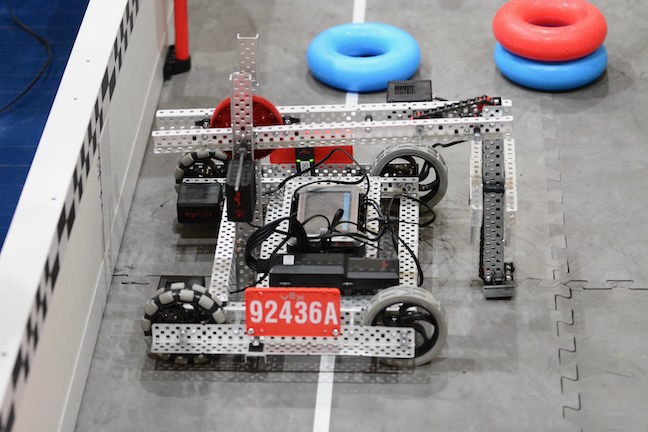 Franklin High School Hosts Robotics Competition – The Franklin Reporter ...